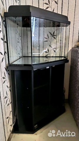 Аквариум с тумбой